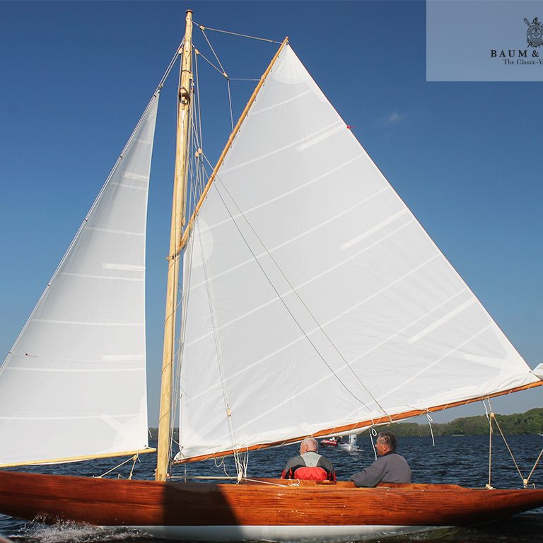 Buzzards Bay 15' "Fiddler" - Robbe & Berking - Yards